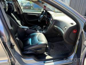 Volvo S60 2007 Rīga, ar dzinēja tilpumu 2.40 L un nobraukumu 270 tūkst. km par 2200 €, foto 15 vietnē AUTOMOTO.COM.LV