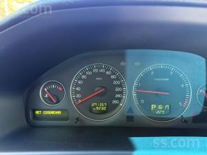 Volvo S60 2007 Rīga, ar dzinēja tilpumu 2.40 L un nobraukumu 270 tūkst. km par 2200 €, foto 18 vietnē AUTOMOTO.COM.LV