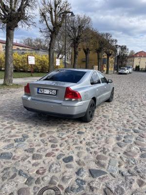 Вольво С60 2007 в Елгава, объемом двигателя 2.40 л и пробегом 314 тыс. км за 2750 €, фото 5 на AUTOMOTO.COM.LV