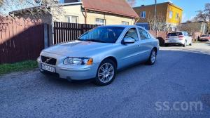 Volvo S60 2007 in Riga, with an engine capacity of 2.40 L and mileage of 323 thousand km for 700 €, photo  on AUTOMOTO.COM.LV