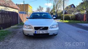 Volvo S60 2007 Rīga, ar dzinēja tilpumu 2.40 L un nobraukumu 323 tūkst. km par 700 €, foto 9 vietnē AUTOMOTO.COM.LV