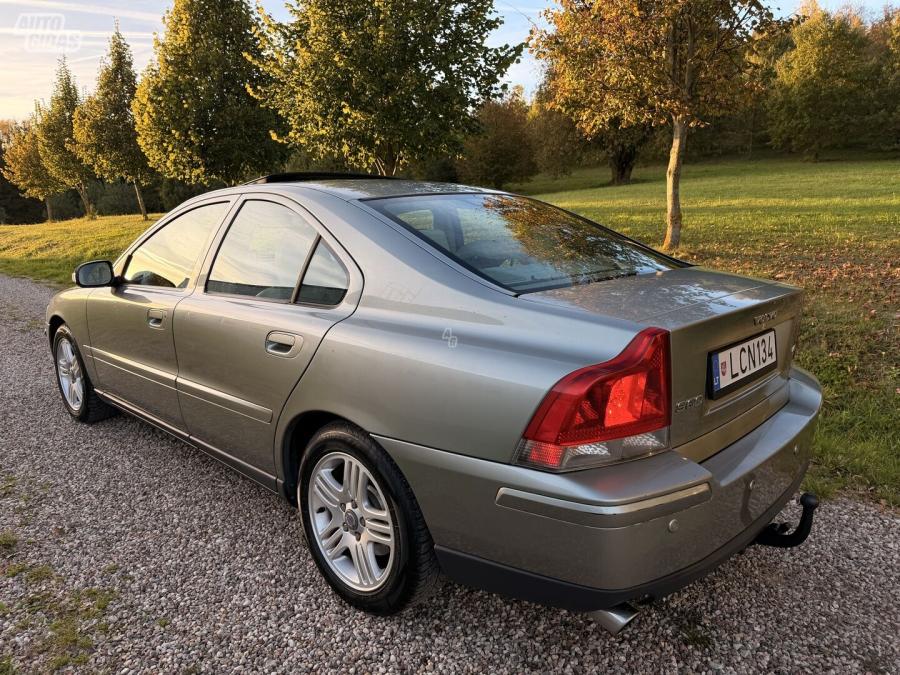 Вольво С60 2007 в Алитус, объемом двигателя 2.40 л и пробегом 353 тыс. км за 1950 €, фото 13 на AUTOMOTO.COM.LV