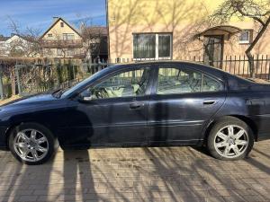 Volvo S60 2008 in Klaipeda, with an engine capacity of 2.40 L and mileage of 343 thousand km for 2200 €, photo 4 on AUTOMOTO.COM.LV