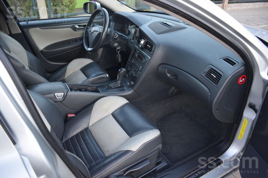 Volvo S60 2008 Rīga, ar dzinēja tilpumu 2.40 L un nobraukumu 413 tūkst. km par 3000 €, foto 16 vietnē AUTOMOTO.COM.LV