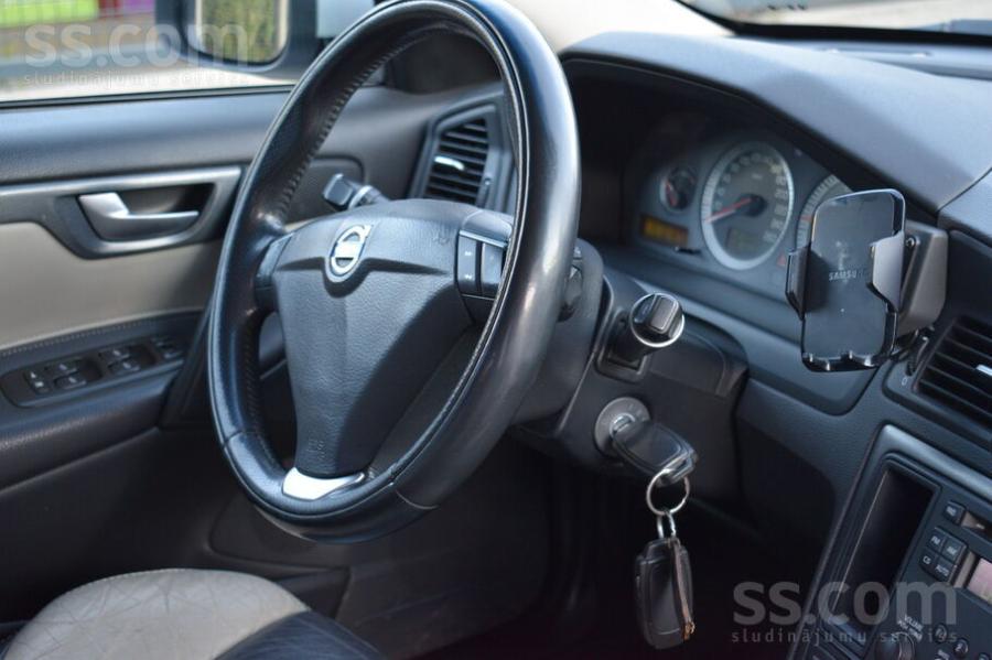 Volvo S60 2008 Rīga, ar dzinēja tilpumu 2.40 L un nobraukumu 413 tūkst. km par 3000 €, foto 17 vietnē AUTOMOTO.COM.LV