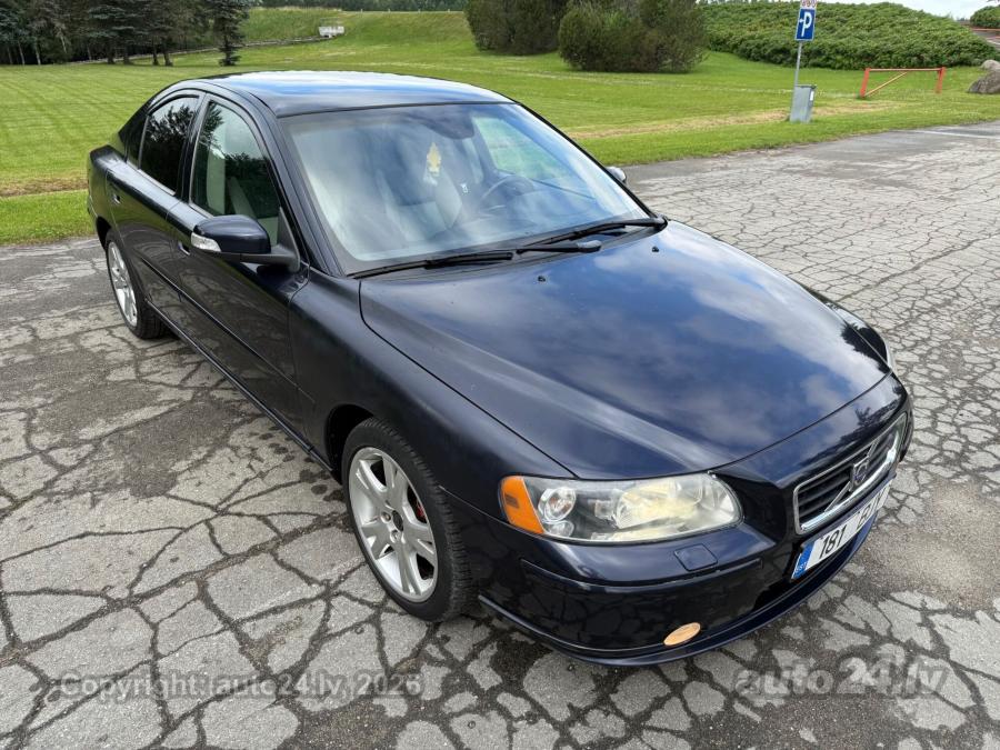Volvo S60 2008 in Tallinn, with an engine capacity of 2.40 L and mileage of 320 thousand km for 2799 €, photo 10 on AUTOMOTO.COM.LV