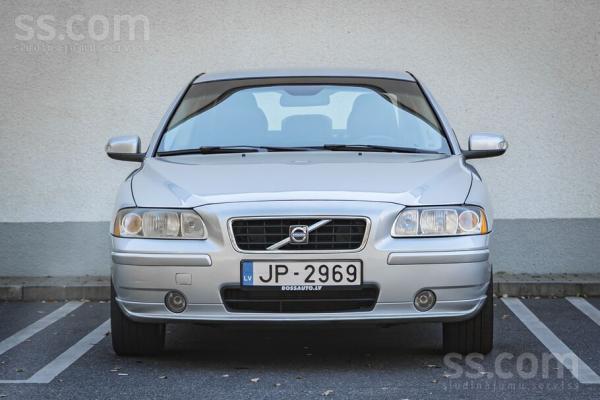 Volvo S60 2009 Rīga, ar dzinēja tilpumu 2.40 L un nobraukumu 0 tūkst. km par 3490 €, foto 2 vietnē AUTOMOTO.COM.LV