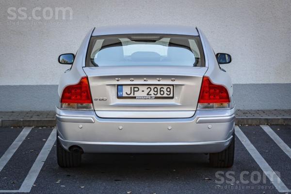 Volvo S60 2009 Rīga, ar dzinēja tilpumu 2.40 L un nobraukumu 0 tūkst. km par 3490 €, foto 5 vietnē AUTOMOTO.COM.LV