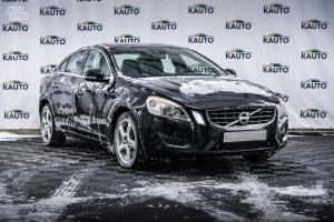 Volvo S60 2010 in Kaunas, with an engine capacity of 2.00 L and mileage of 318 thousand km for 5990 €, photo 2 on AUTOMOTO.COM.LV