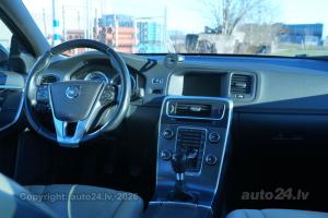 Volvo S60 2010 Tallina, ar dzinēja tilpumu 2.40 L un nobraukumu 265 tūkst. km par 8100 €, foto 7 vietnē AUTOMOTO.COM.LV