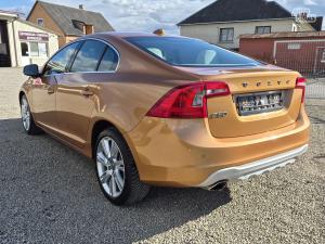 Volvo S60 2010 Viļņa, ar dzinēja tilpumu 2.40 L un nobraukumu 260 tūkst. km par 5950 €, foto 7 vietnē AUTOMOTO.COM.LV
