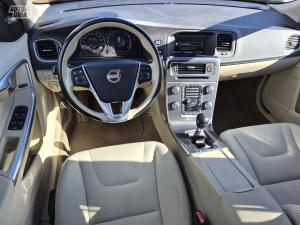 Volvo S60 2010 Viļņa, ar dzinēja tilpumu 2.40 L un nobraukumu 260 tūkst. km par 5950 €, foto 11 vietnē AUTOMOTO.COM.LV