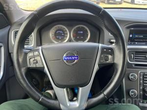 Volvo S60 2010 Kuldīga, ar dzinēja tilpumu 2.00 L un nobraukumu 341 tūkst. km par 5790 €, foto 16 vietnē AUTOMOTO.COM.LV