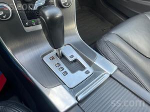 Volvo S60 2010 Kuldīga, ar dzinēja tilpumu 2.00 L un nobraukumu 341 tūkst. km par 5790 €, foto 21 vietnē AUTOMOTO.COM.LV