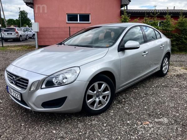 Volvo S60 2010 Talsi, ar dzinēja tilpumu 2.00 L un nobraukumu 0 tūkst. km par 4450 €, foto 6 vietnē AUTOMOTO.COM.LV