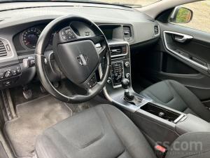 Volvo S60 2010 Talsi, ar dzinēja tilpumu 2.00 L un nobraukumu 0 tūkst. km par 4450 €, foto 8 vietnē AUTOMOTO.COM.LV