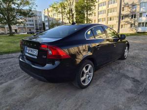 Volvo S60 2010 Kelmė, ar dzinēja tilpumu 1.98 L un nobraukumu 388 tūkst. km par 4600 €, foto 8 vietnē AUTOMOTO.COM.LV