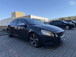 Volvo S60 2011 Viļņa, ar dzinēja tilpumu 2.00 L un nobraukumu 282 tūkst. km par 6200 €, foto  vietnē AUTOMOTO.COM.LV