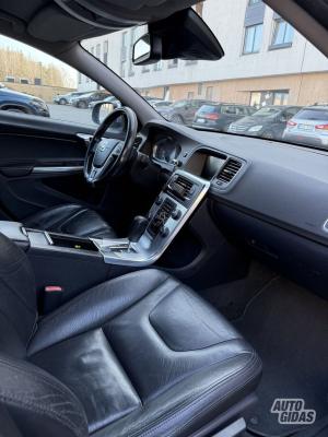 Volvo S60 2011 in Vilnius, with an engine capacity of 2.00 L and mileage of 282 thousand km for 6200 €, photo 15 on AUTOMOTO.COM.LV