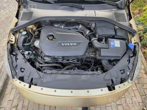 Volvo S60 2011 Rīga, ar dzinēja tilpumu 1.60 L un nobraukumu 153 tūkst. km par 8300 €, foto 9 vietnē AUTOMOTO.COM.LV