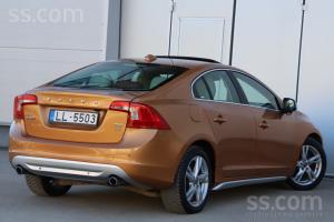 Volvo S60 2011 Tukums, ar dzinēja tilpumu 2.40 L un nobraukumu 270 tūkst. km par 6990 €, foto 5 vietnē AUTOMOTO.COM.LV