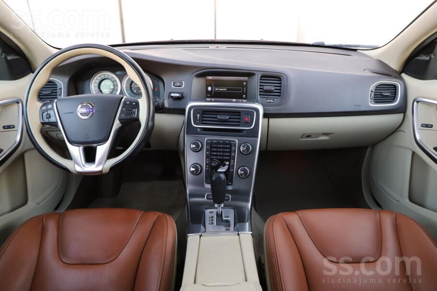 Volvo S60 2011 Tukums, ar dzinēja tilpumu 2.40 L un nobraukumu 270 tūkst. km par 6990 €, foto 7 vietnē AUTOMOTO.COM.LV