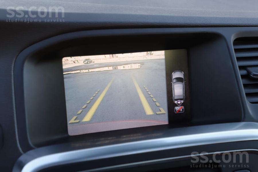 Volvo S60 2011 Tukums, ar dzinēja tilpumu 2.40 L un nobraukumu 270 tūkst. km par 6990 €, foto 10 vietnē AUTOMOTO.COM.LV