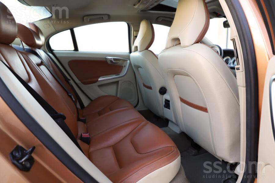 Volvo S60 2011 Tukums, ar dzinēja tilpumu 2.40 L un nobraukumu 270 tūkst. km par 6990 €, foto 15 vietnē AUTOMOTO.COM.LV