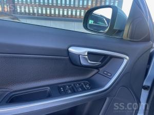 Вольво С60 2011 в Рига, объемом двигателя 2.00 л и пробегом 263 тыс. км за 5490 €, фото 7 на AUTOMOTO.COM.LV