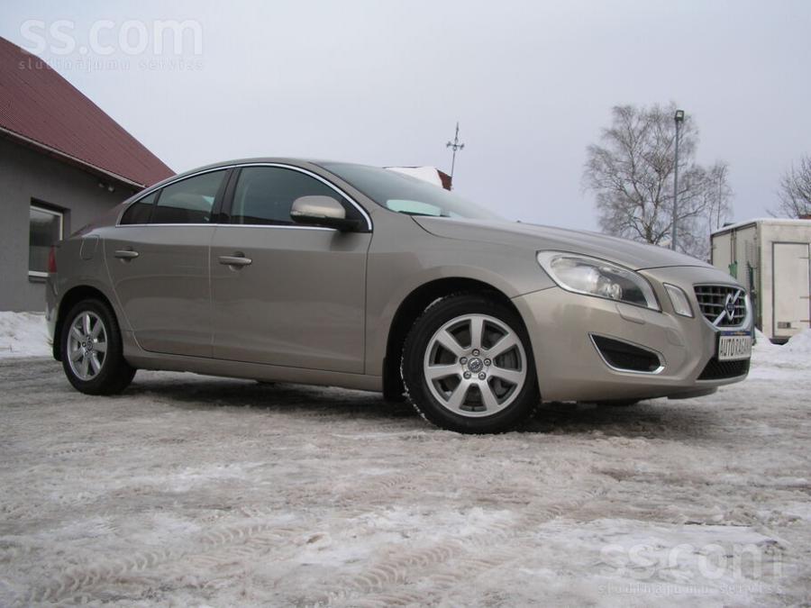 Volvo S60 2011 in Riga, with an engine capacity of 2.40 L and mileage of 0 thousand km for 8150 €, photo 1 on AUTOMOTO.COM.LV