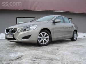 Volvo S60 2011 in Riga, with an engine capacity of 2.40 L and mileage of 0 thousand km for 8150 €, photo 3 on AUTOMOTO.COM.LV