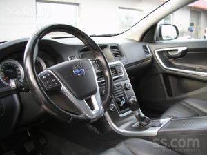 Volvo S60 2011 in Riga, with an engine capacity of 2.40 L and mileage of 0 thousand km for 8150 €, photo 20 on AUTOMOTO.COM.LV