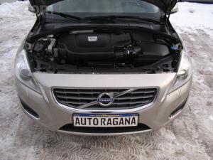 Volvo S60 2011 in Riga, with an engine capacity of 2.40 L and mileage of 0 thousand km for 8150 €, photo 33 on AUTOMOTO.COM.LV
