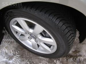 Volvo S60 2011 in Riga, with an engine capacity of 2.40 L and mileage of 0 thousand km for 8150 €, photo 34 on AUTOMOTO.COM.LV