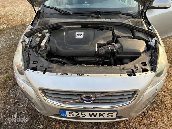 Volvo S60 2011 Tallina, ar dzinēja tilpumu 0.12 L un nobraukumu 201 tūkst. km par 5400 €, foto 8 vietnē AUTOMOTO.COM.LV