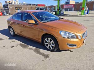 Volvo S60 2011 Narva, ar dzinēja tilpumu 2.00 L un nobraukumu 156 tūkst. km par 7500 €, foto 3 vietnē AUTOMOTO.COM.LV