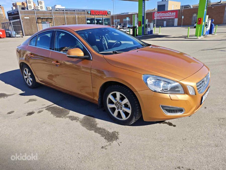 Volvo S60 2011 Narva, ar dzinēja tilpumu 2.00 L un nobraukumu 156 tūkst. km par 7500 €, foto 3 vietnē AUTOMOTO.COM.LV