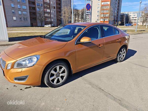 Volvo S60 2011 Narva, ar dzinēja tilpumu 2.00 L un nobraukumu 156 tūkst. km par 7500 €, foto 3 vietnē AUTOMOTO.COM.LV
