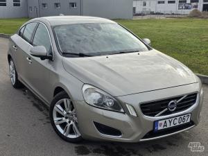 Вольво С60 2011 в Шилуте, объемом двигателя 2.00 л и пробегом 500 тыс. км за 3800 €, фото 4 на AUTOMOTO.COM.LV
