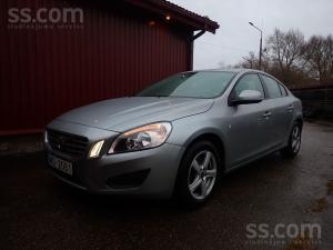 Volvo S60 2012 Liepāja, ar dzinēja tilpumu 1.60 L un nobraukumu 227 tūkst. km par 5250 €, foto 4 vietnē AUTOMOTO.COM.LV