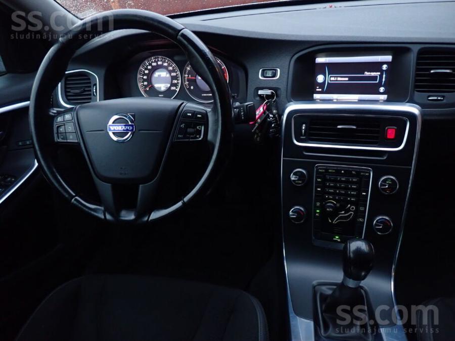 Volvo S60 2012 Liepāja, ar dzinēja tilpumu 1.60 L un nobraukumu 227 tūkst. km par 5250 €, foto 7 vietnē AUTOMOTO.COM.LV