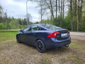 Volvo S60 2012 Jurbarkas, ar dzinēja tilpumu 1.60 L un nobraukumu 260 tūkst. km par 4800 €, foto 16 vietnē AUTOMOTO.COM.LV