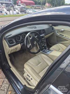 Volvo S60 2012 in Silute, with an engine capacity of 2.50 L and mileage of 288 thousand km for 6250 €, photo 13 on AUTOMOTO.COM.LV