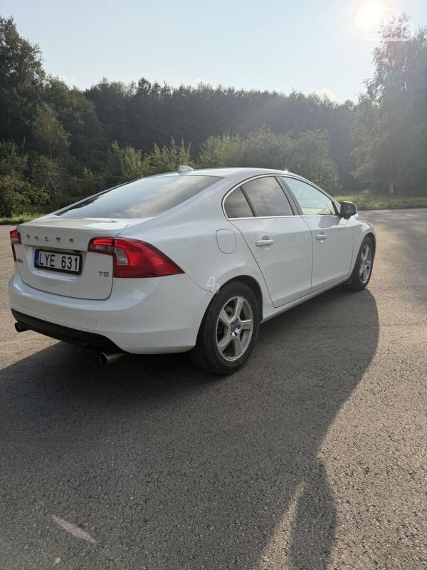 Volvo S60 2012 in Klaipeda, with an engine capacity of 2.50 L and mileage of 168 thousand km for 6500 €, photo 5 on AUTOMOTO.COM.LV
