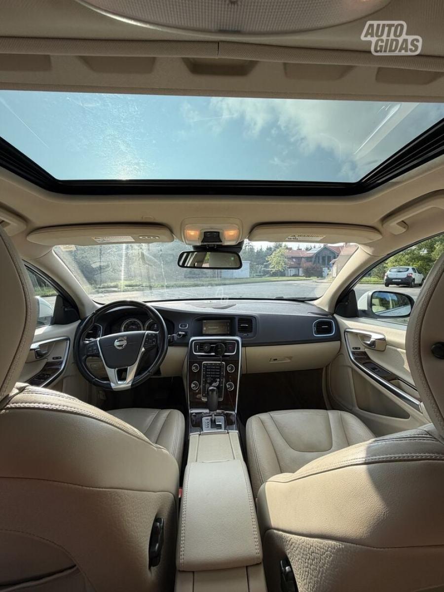 Volvo S60 2012 Klaipėda, ar dzinēja tilpumu 2.50 L un nobraukumu 168 tūkst. km par 6500 €, foto 8 vietnē AUTOMOTO.COM.LV