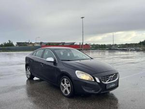 Volvo S60 2012 in Vilnius, with an engine capacity of 1.98 L and mileage of 319 thousand km for 6700 €, photo 3 on AUTOMOTO.COM.LV