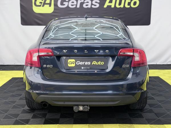 Volvo S60 2012 Viļņa, ar dzinēja tilpumu 0.00 L un nobraukumu 0 tūkst. km par 3800 €, foto 6 vietnē AUTOMOTO.COM.LV