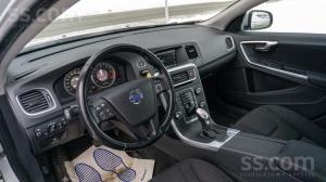 Volvo S60 2013 Rīga, ar dzinēja tilpumu 1.60 L un nobraukumu 131 tūkst. km par 3990 €, foto 10 vietnē AUTOMOTO.COM.LV