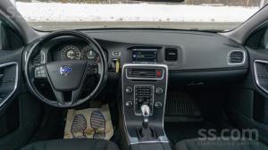 Volvo S60 2013 Rīga, ar dzinēja tilpumu 1.60 L un nobraukumu 131 tūkst. km par 3990 €, foto 12 vietnē AUTOMOTO.COM.LV