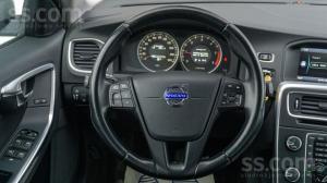 Volvo S60 2013 Rīga, ar dzinēja tilpumu 1.60 L un nobraukumu 131 tūkst. km par 3990 €, foto 14 vietnē AUTOMOTO.COM.LV